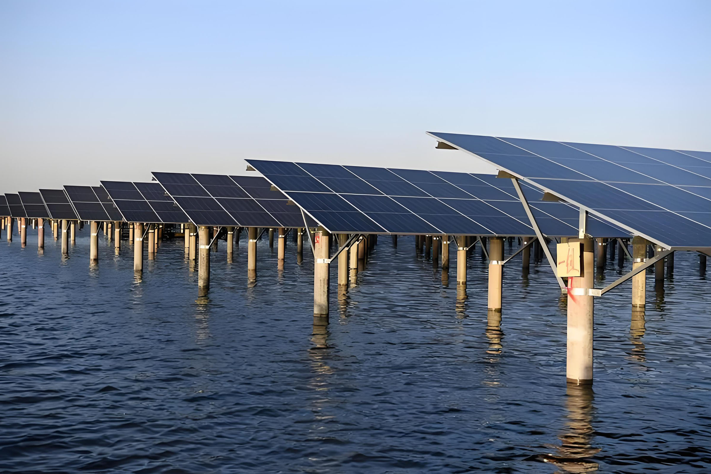 Fish-Light Complementary Solar Mounting Solution - sharesunpv