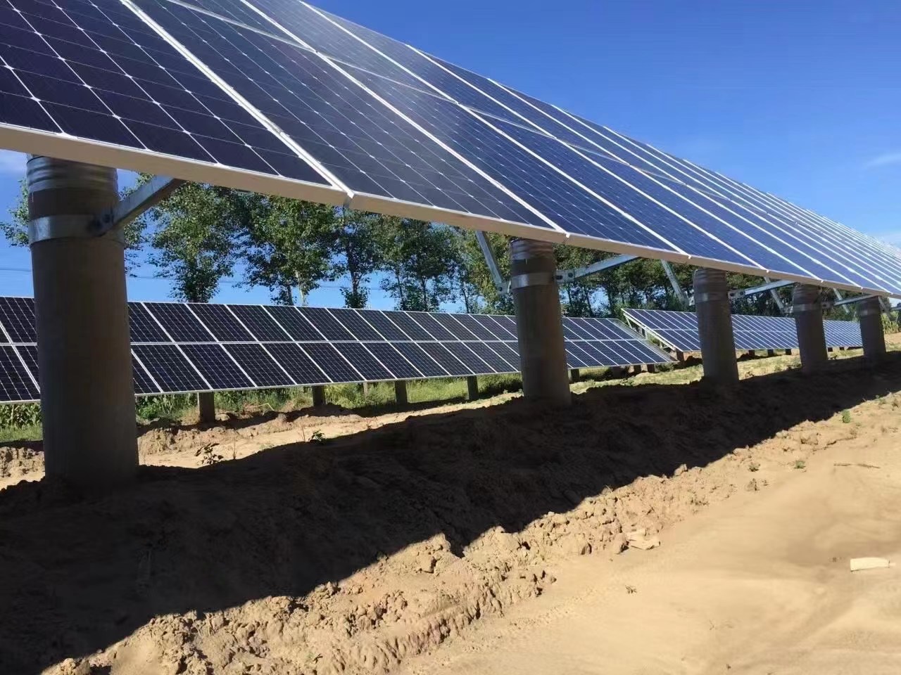 How to Choose Ground-Mounted Solar Mounting Systems? - sharesunpv